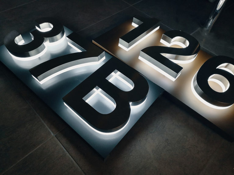 Tomitec - LED-valaisimet | valaistuspalvelut | aurinkopaneelit