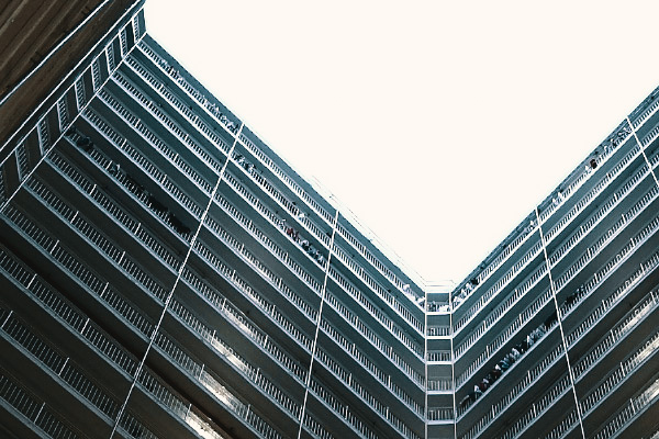 Tomitec - LED-valaisimet | valaistuspalvelut | aurinkopaneelit